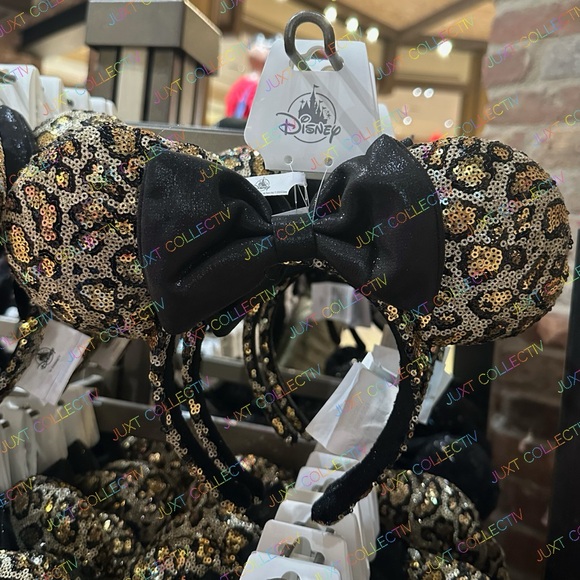 Disney | Accessories | Disney Parks Animal Kingdom Leopard Print ...